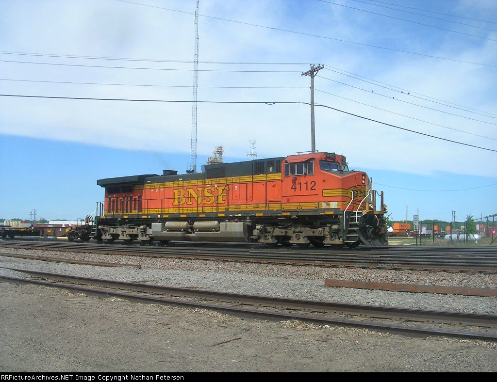 BNSF 4112